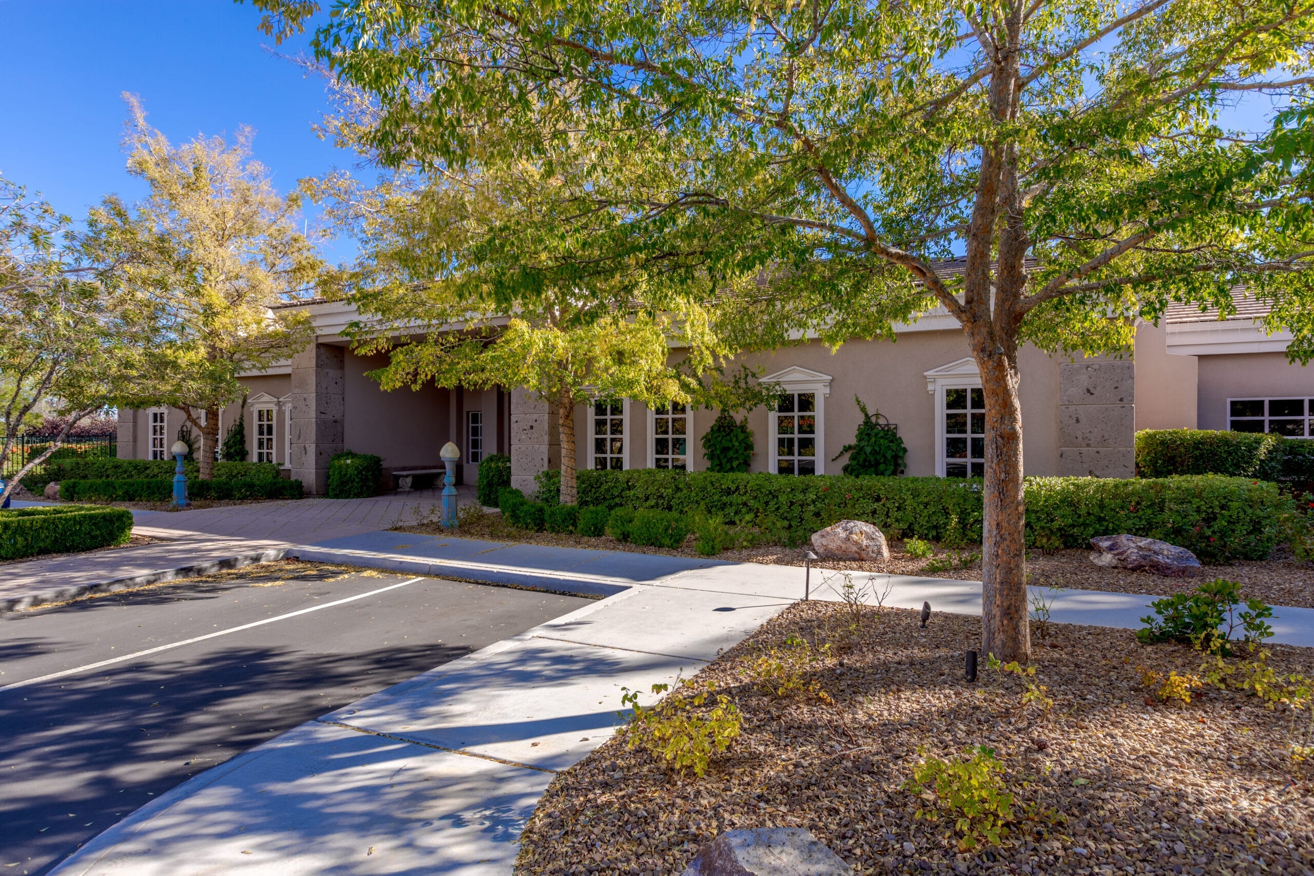 Luxury Homes for Sale in Queensridge Community | Las Vegas Luxury Homes for Sale in Queensridge Community | Las Vegas